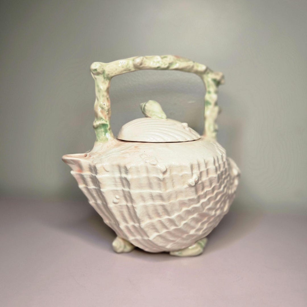 Vintage Unique Light Pink Whimsical Glazed Oceans Reef Conch Shell Tea ...