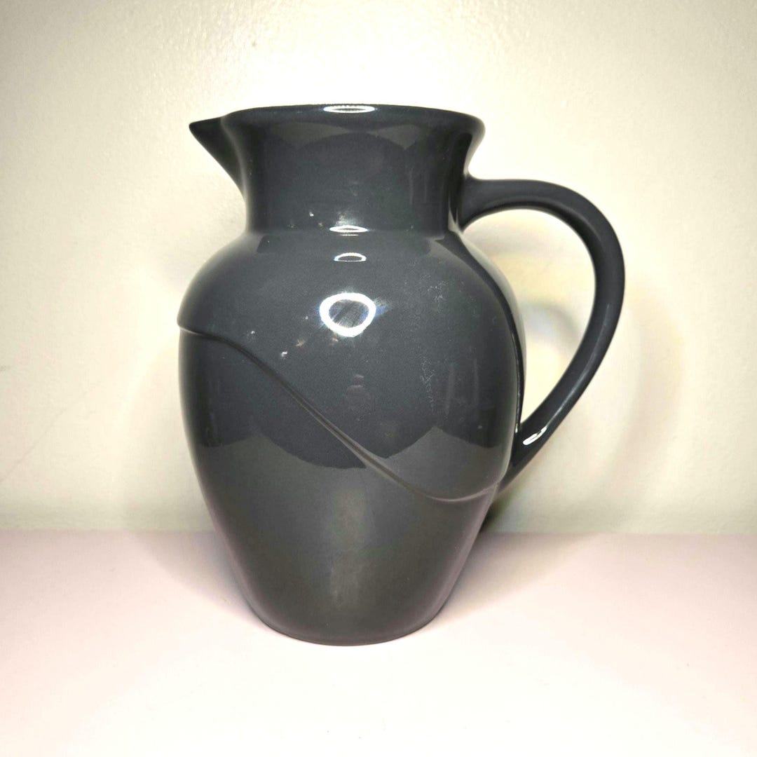 Le Creuset Stoneware Large 2qt Pitcher Jug Oyster Gray - Etsy