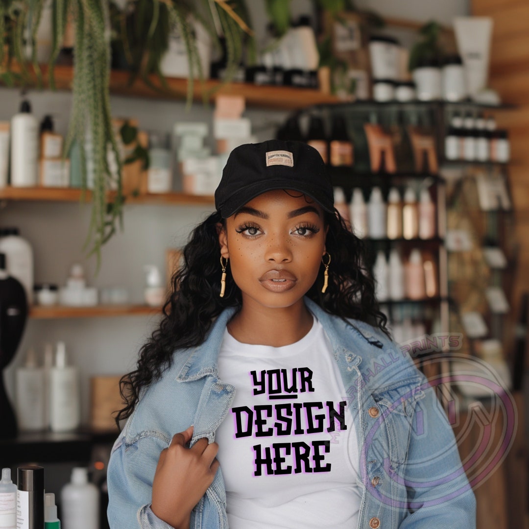 Realistic Mockup, Black Model Mockup | Diverse Mockups, Curvy Model ...