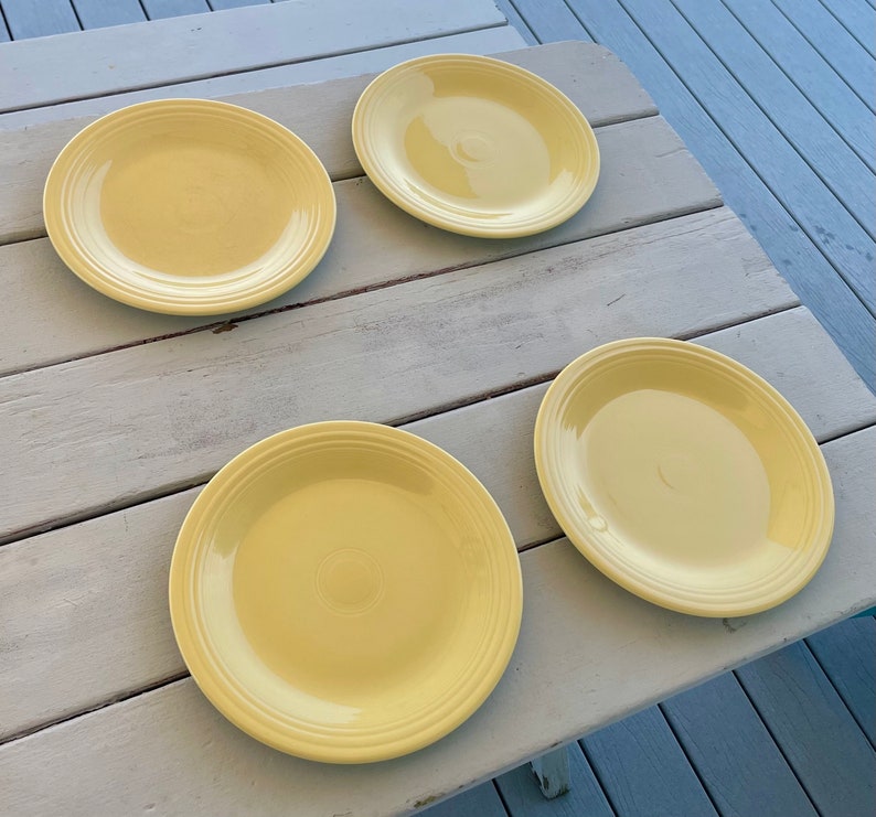 Vintage 1997 2001 Yellow Fiestaware Dinner Plates/fiestaware Large ...