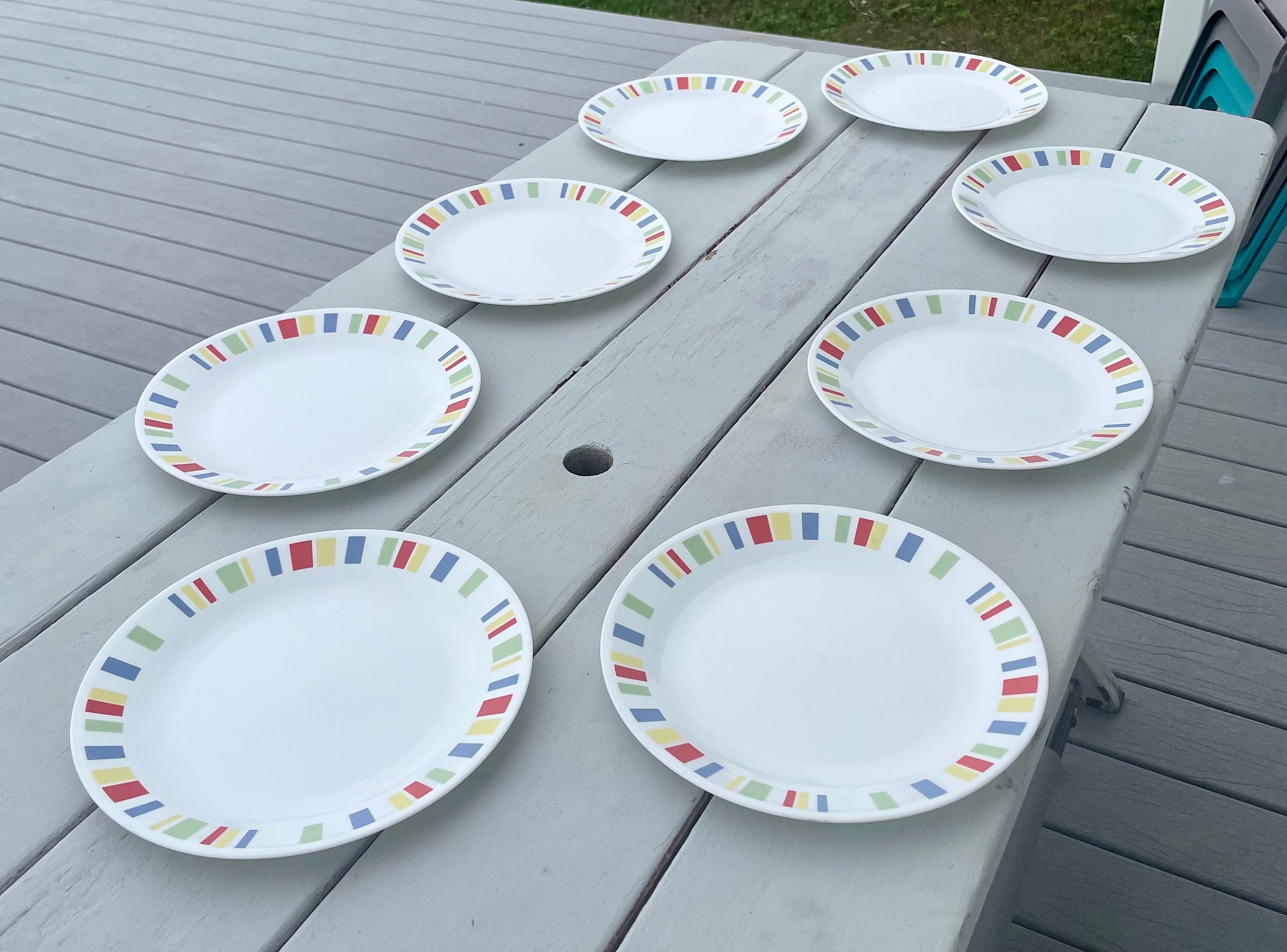 Vintage Corelle Memphis Pattern Dinner Plates and Salad Plates Each ...