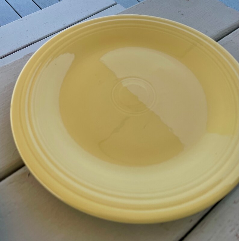Vintage 1997 2001 Yellow Fiestaware Dinner Plates/fiestaware Large ...