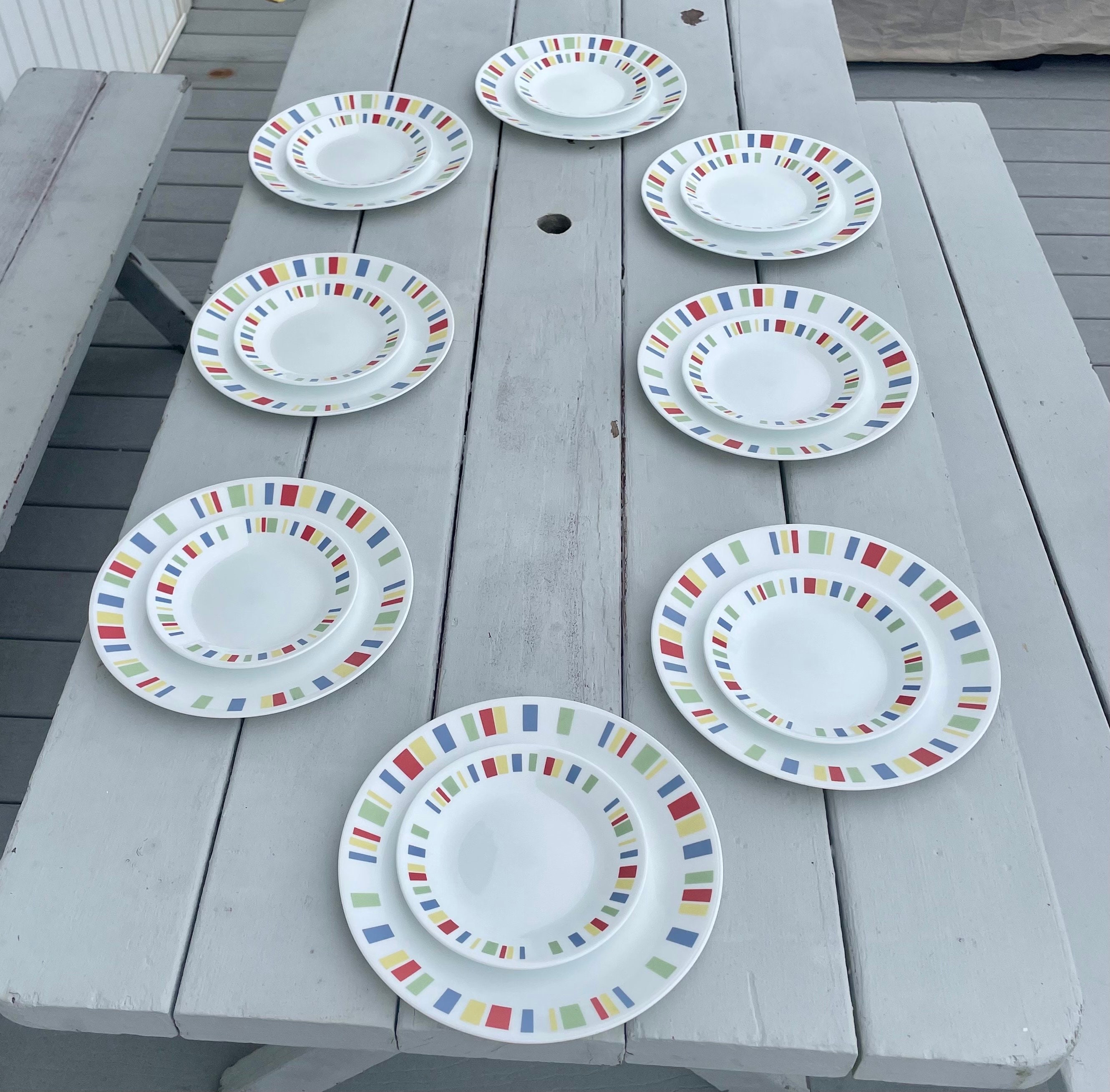 Vintage Corelle Memphis Pattern Dinner Plates and Salad Plates Each ...