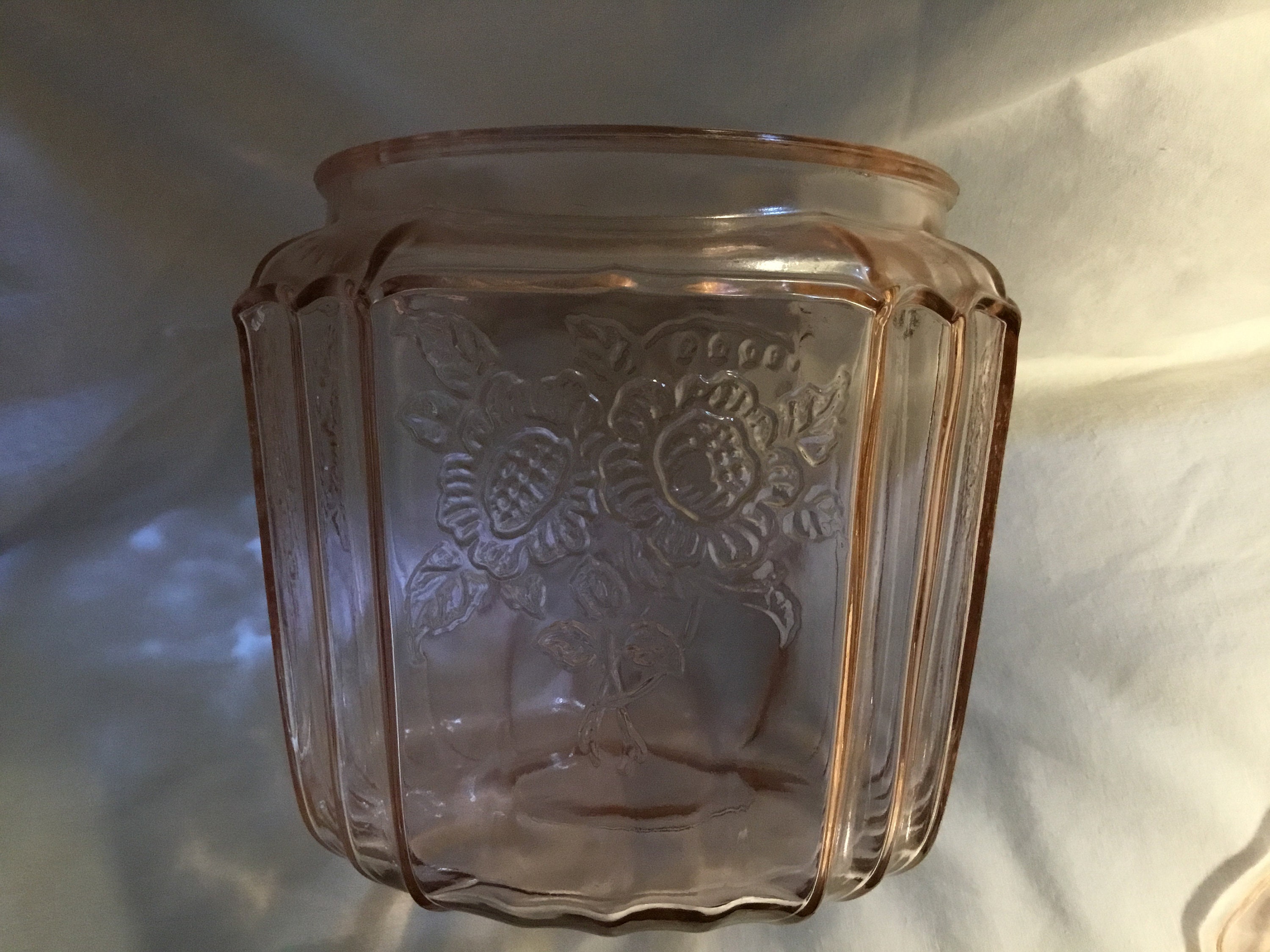 Vintage Mayfair Pink Depression Glass Cookie, Biscuit Jar by Anchor ...
