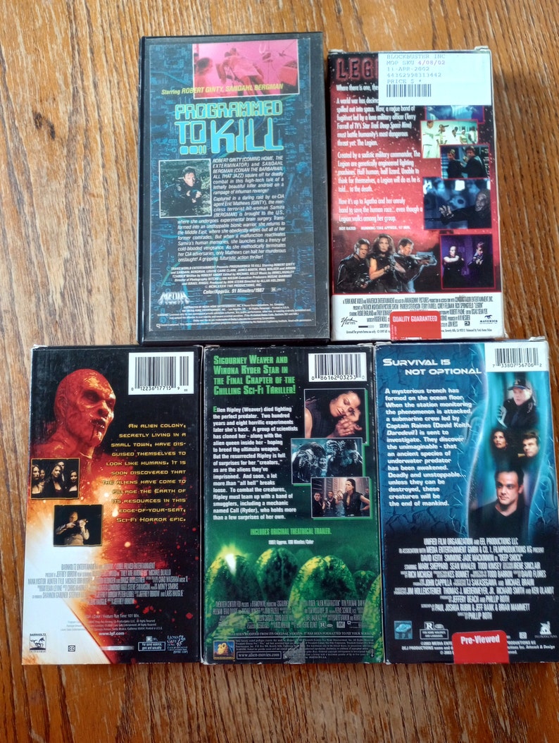 Alien & Sci-fi VHS Lot 8 Tapes: Alien Resurrection, Alien Cargo ...