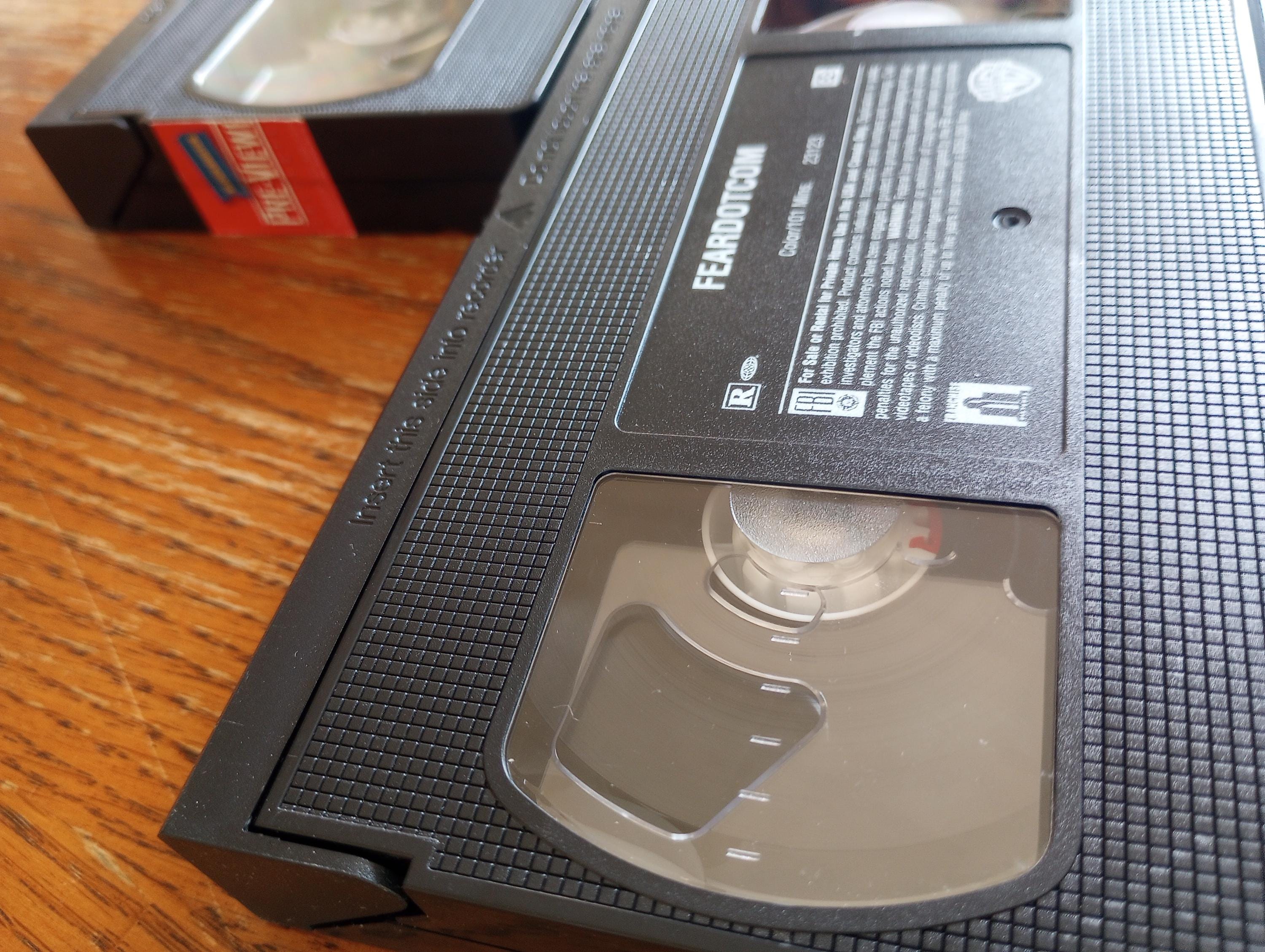 Horror VHS Lot #3 - (scream 2, Exorcism of Emily Rose, Poltergeist 3 ...