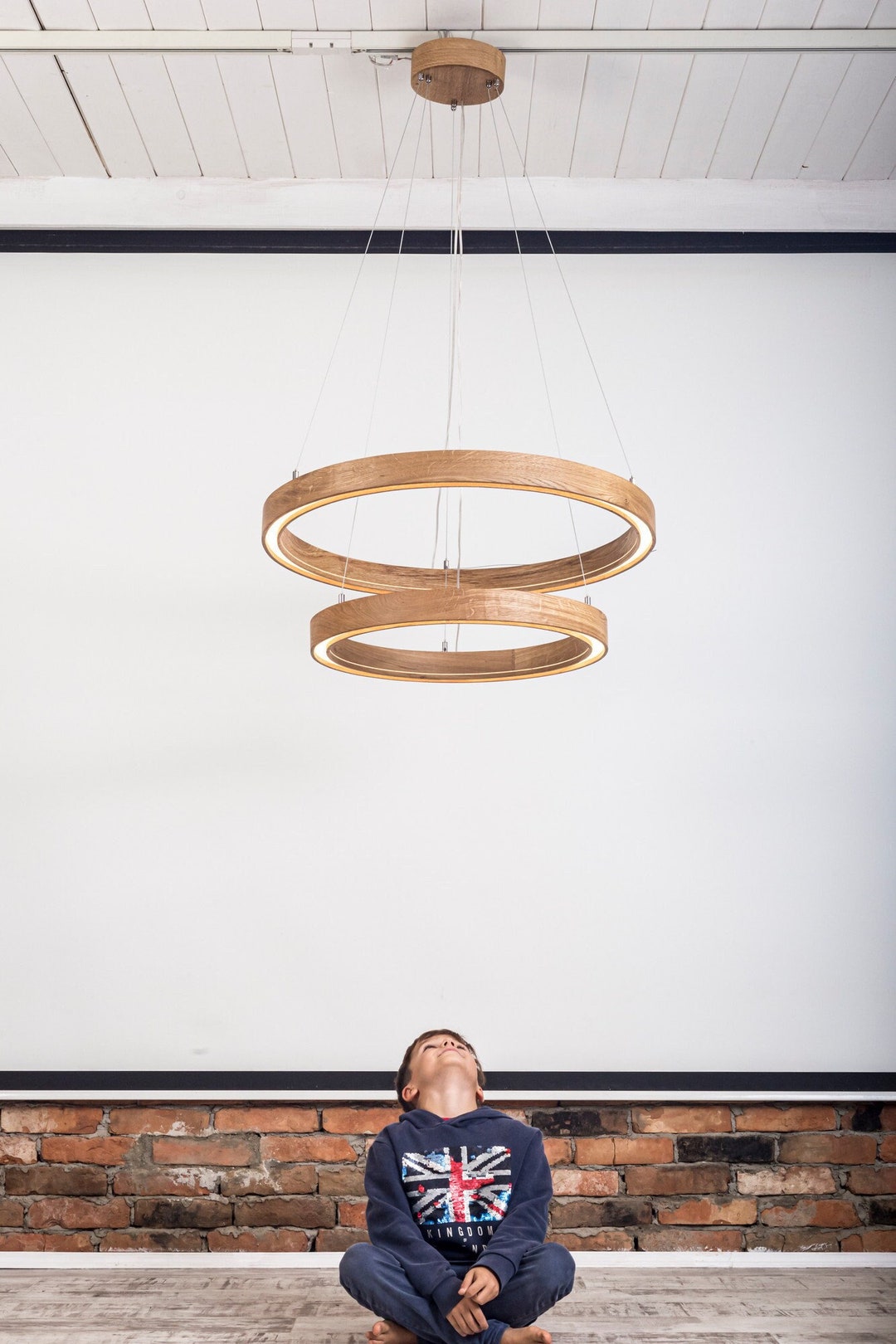 Modern Round Wooden Pendant Chandelier: Elegant Suspension Lighting for ...