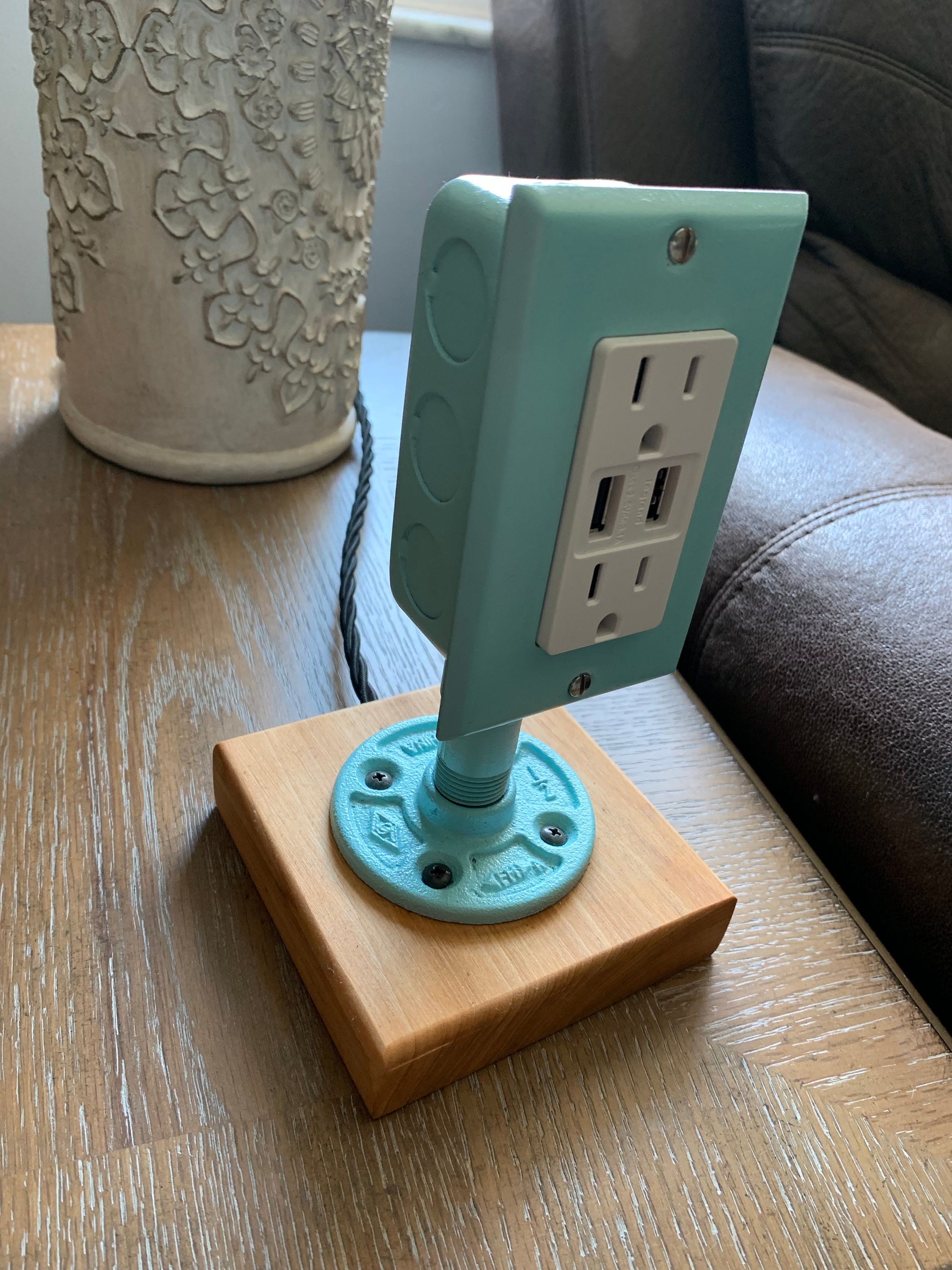 Table Top Charging Station - Etsy