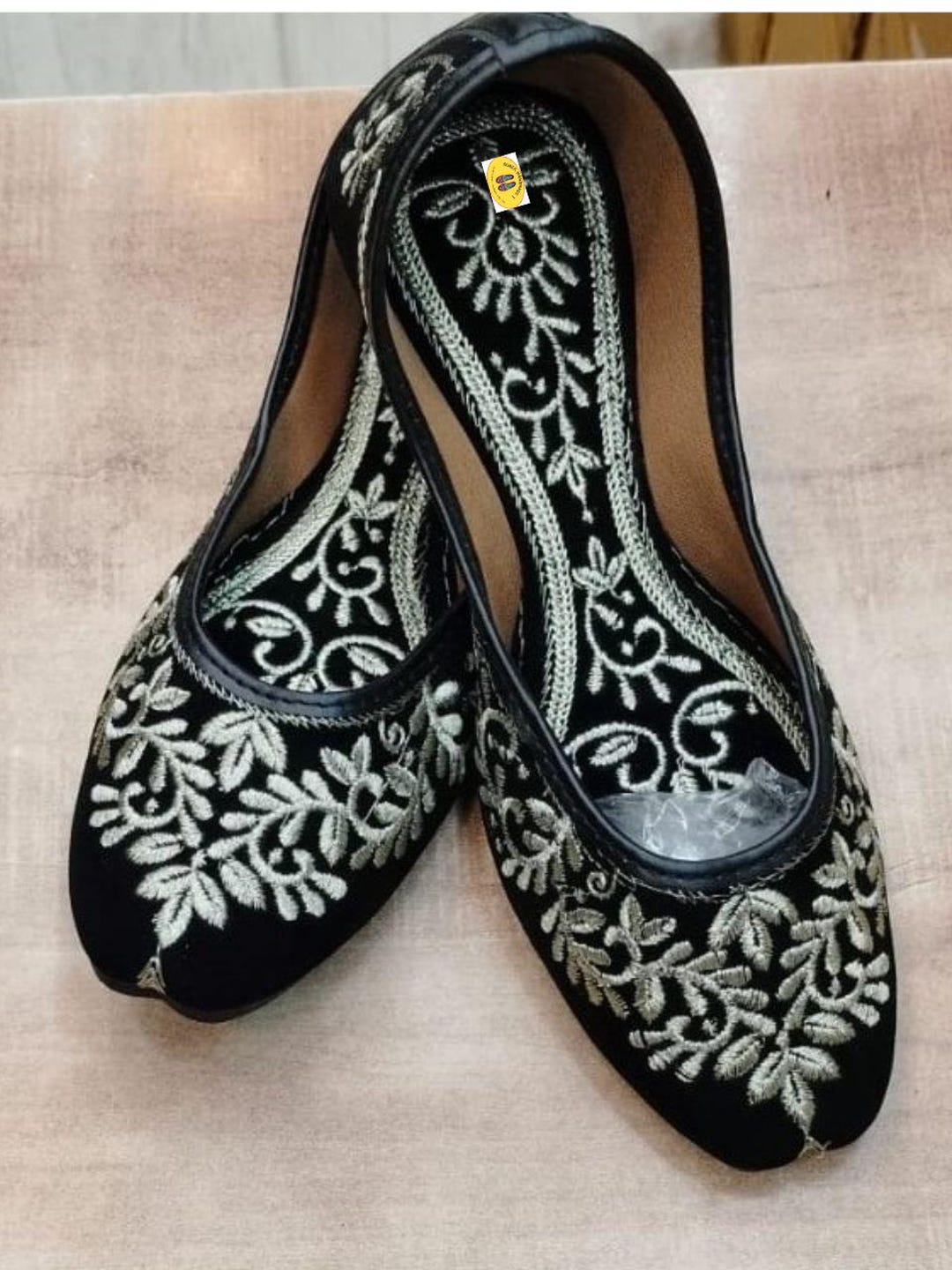 Black Jutti Handmade Embroidered Jutti Shoes: Ethnic Rajasthani Flats ...