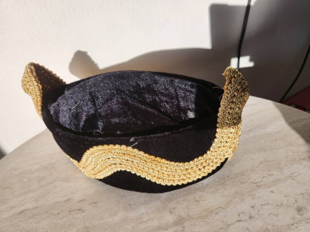 Lace Designed Traditional Men Hats, African Men Native Foldable Velvet ...