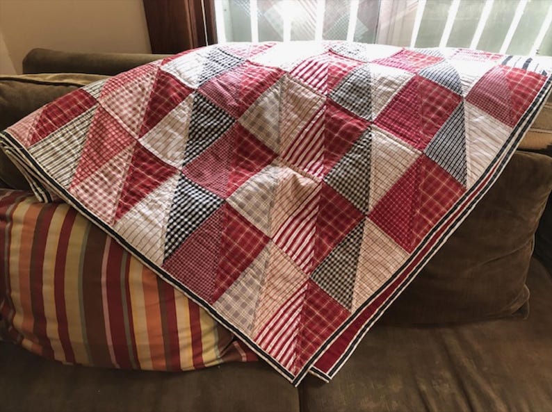 Handmade string of Flags Quilt in Red, Cream, Black Patterned Cotton ...