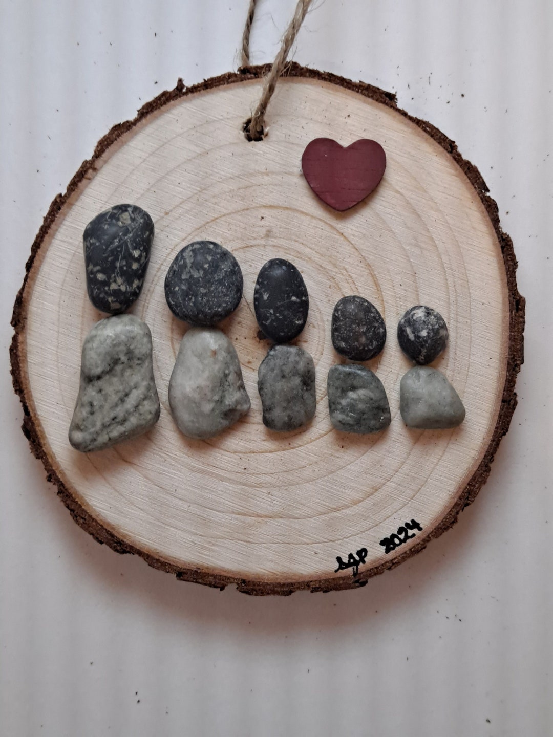 Family of 5 Pebble Art Ornament - Etsy