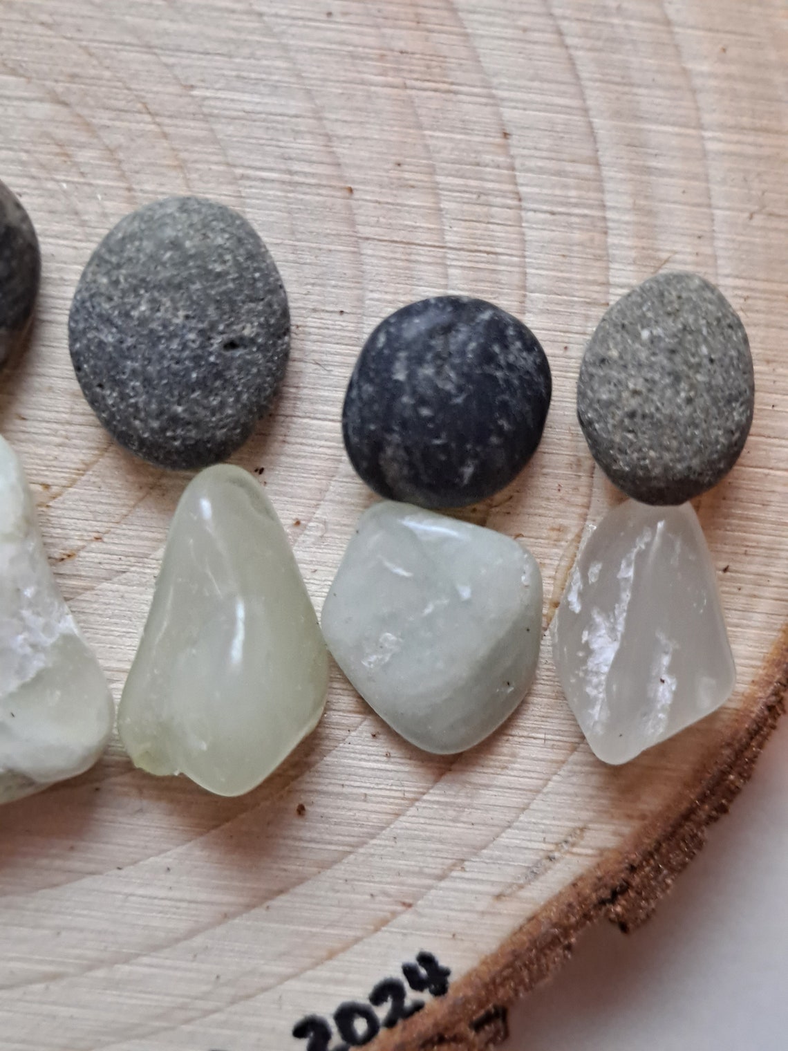 Family of 7 Pebble Art Ornament - Etsy