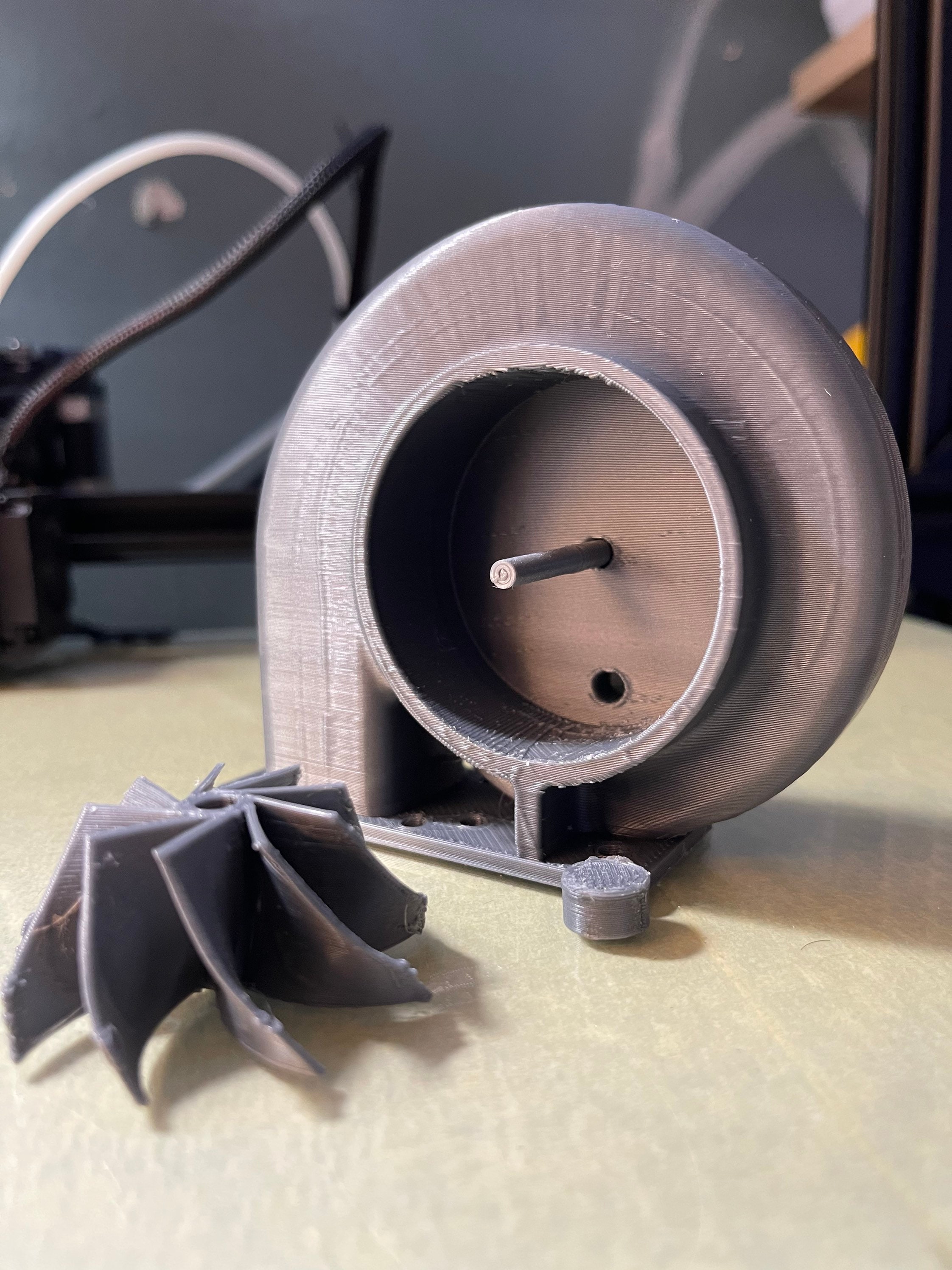 Spinnable Turbo Fish Tank Decoration - Etsy