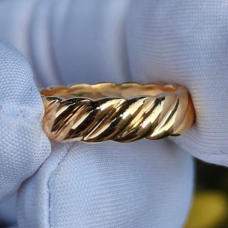 Gold Twisted Ring - Etsy
