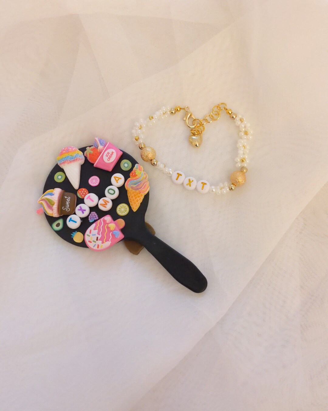 TXT Hand Mirror and Flower Beaded Bracelet - Etsy