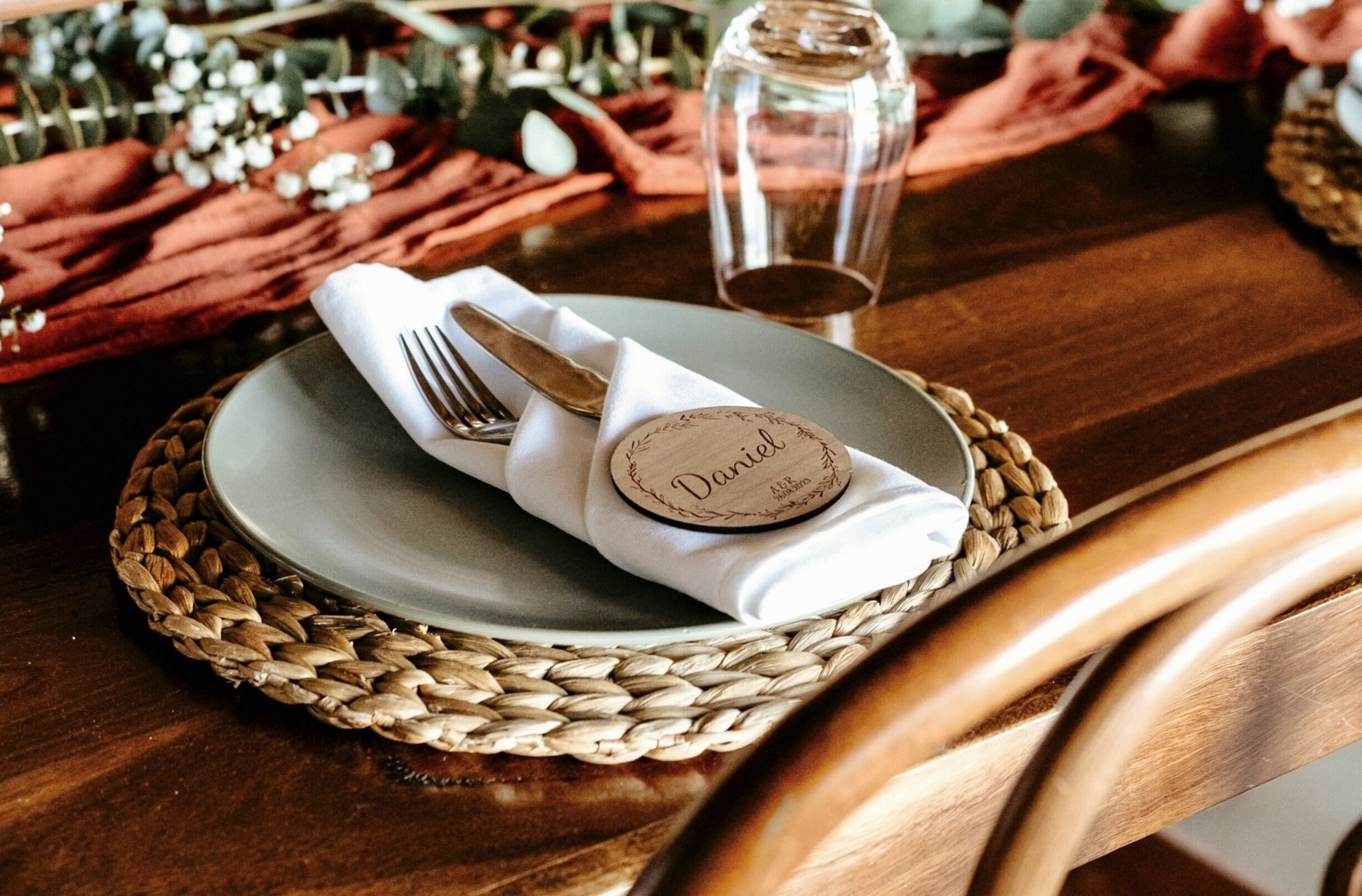 Wedding Favours & Place Cards, Personalised Bomboniere, Wood Coasters ...