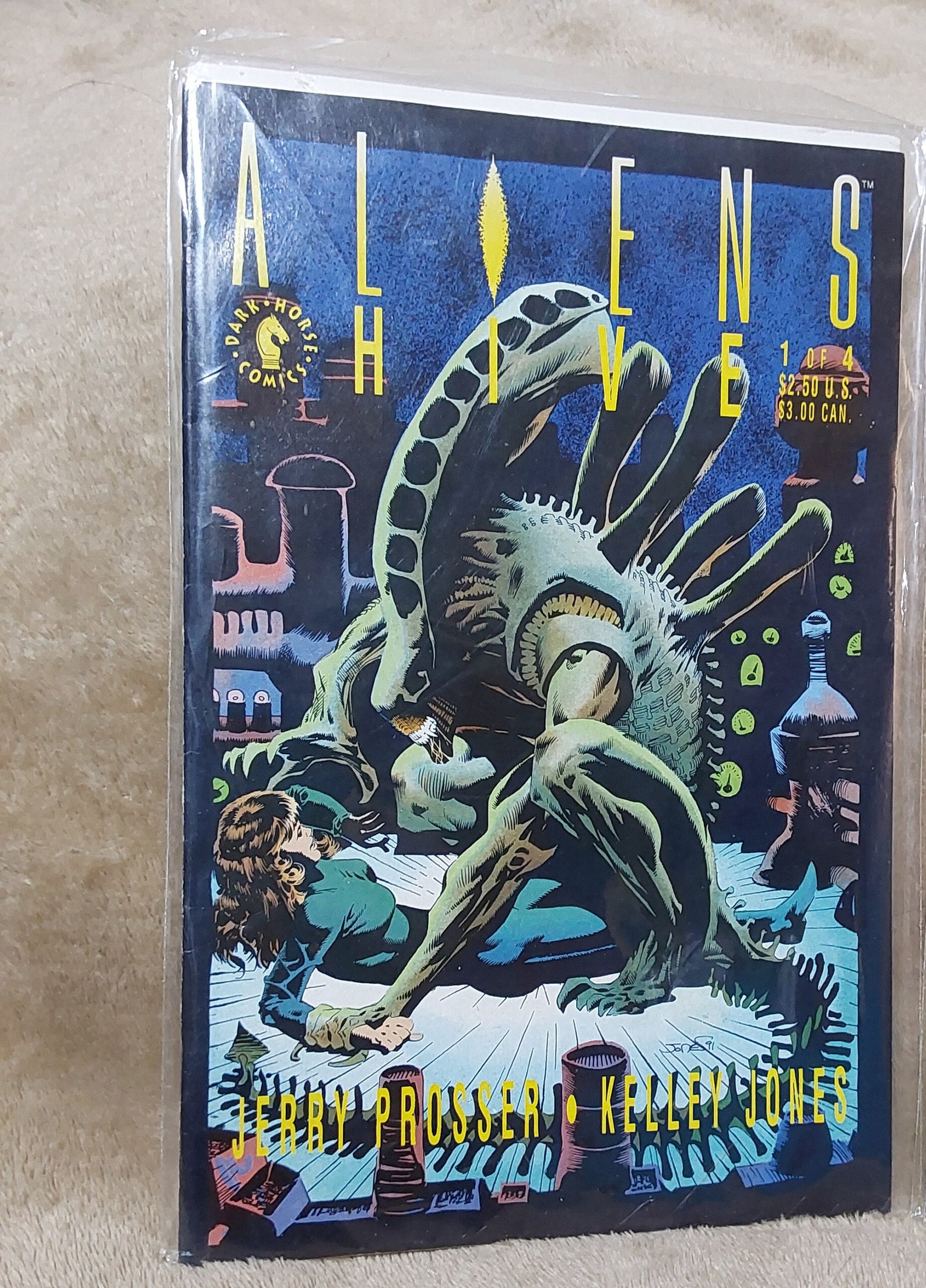 Aliens Hive Comic Book Set, Vol. 1, 2 & 3 1990s Comic Books - Etsy