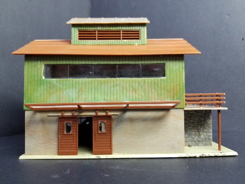 Faller HO Scale Nr.157 Warehouse With Loading Ramp - Etsy