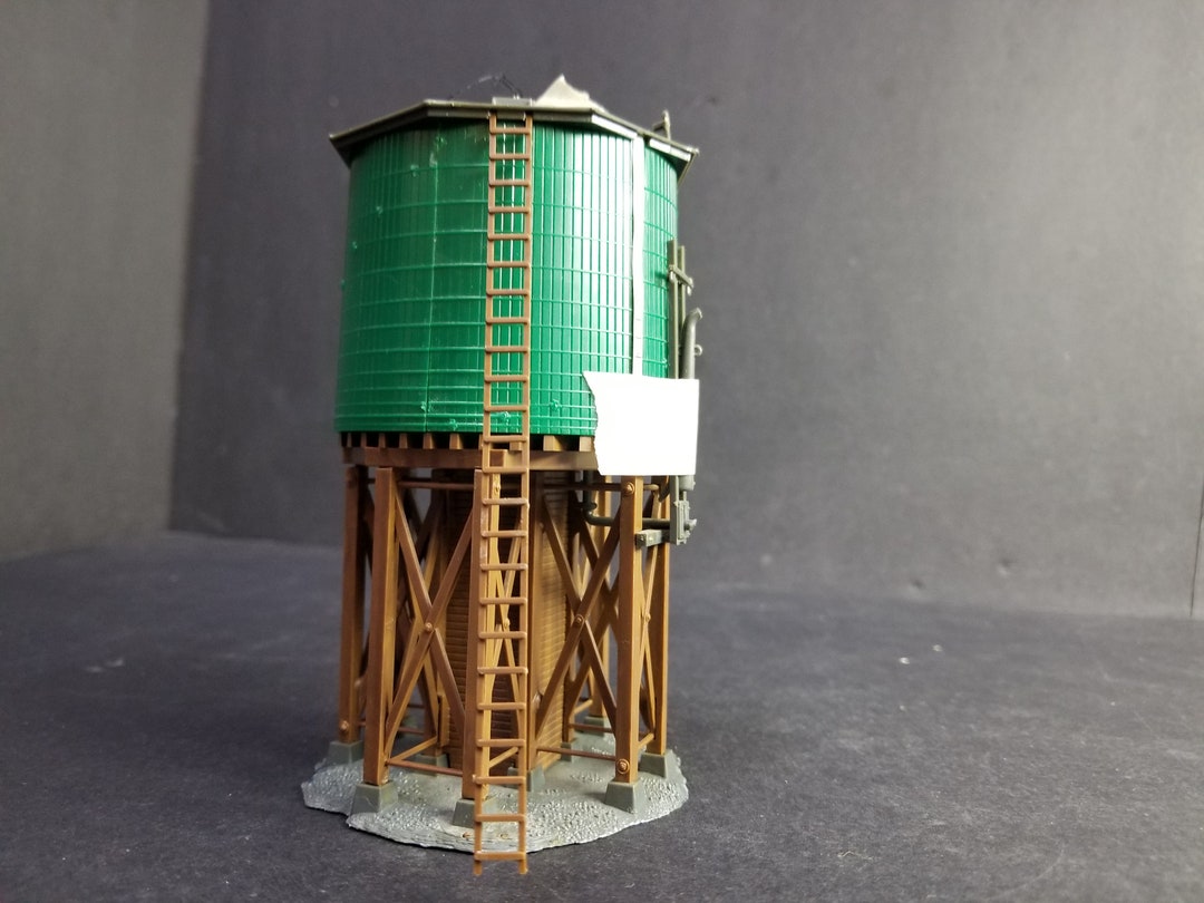 Atlas HO Scale Water Tower Kit Assembled - Etsy