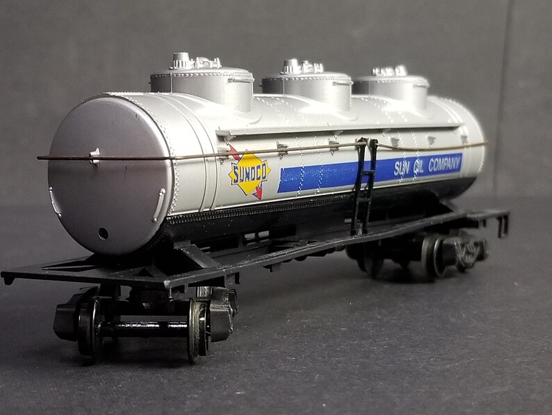 Lima HO Scale Sunoco Sun Oil Company 3-dome Tank Car Silver - Etsy