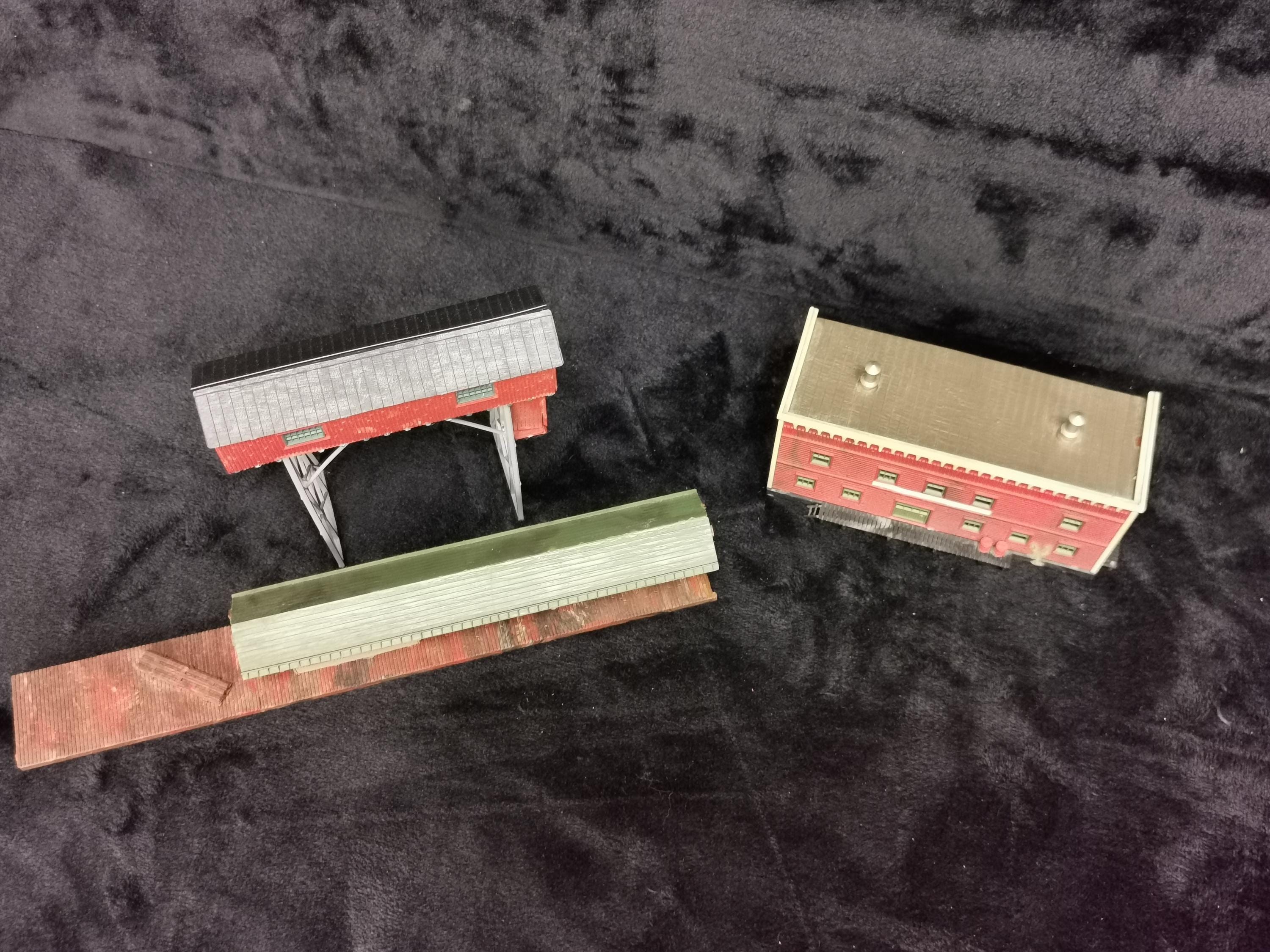Vintage N Scale Railway Heljan Lot of 3 Industrial Buildings for Trains ...