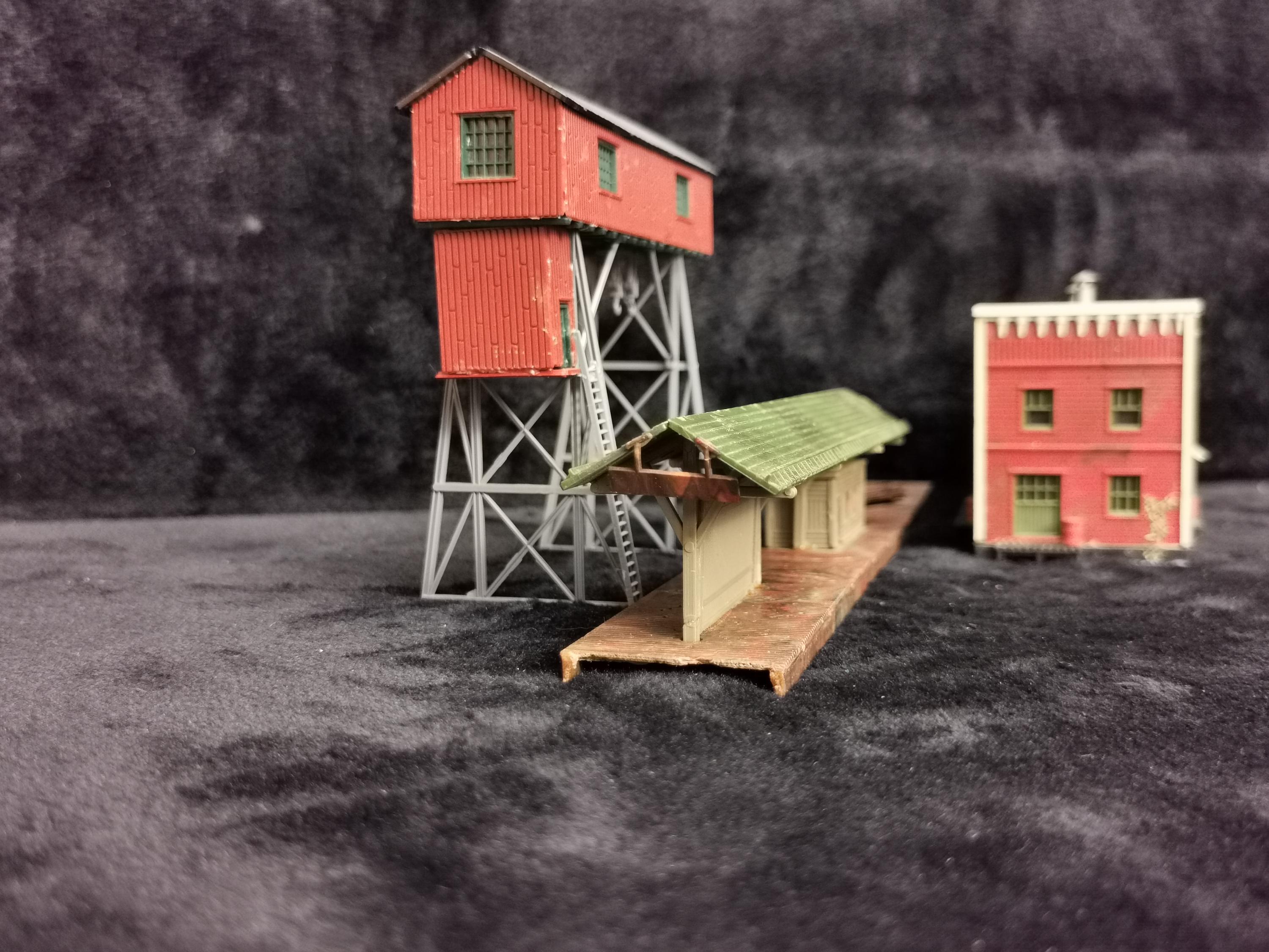 Vintage N Scale Railway Heljan Lot of 3 Industrial Buildings for Trains ...