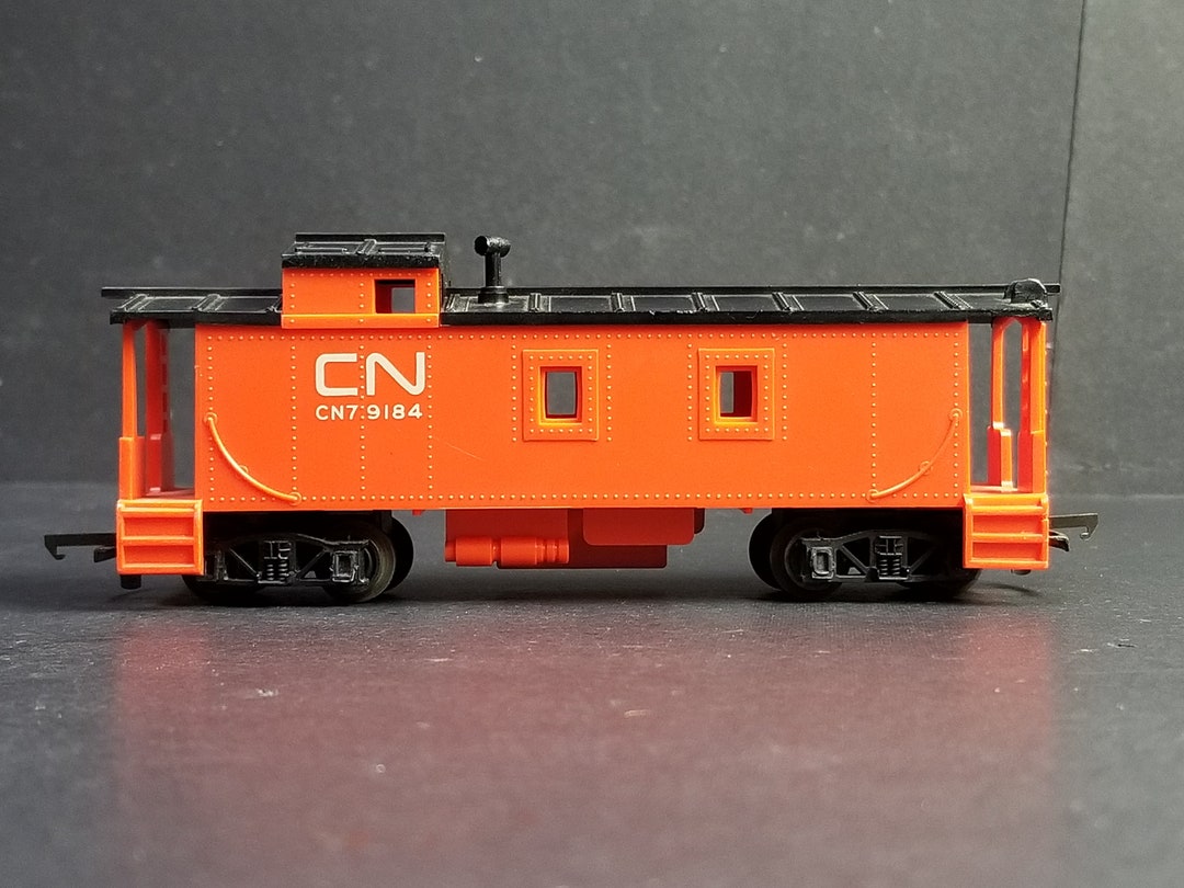 Tri-ang OO Scale CN Canadian National Caboose Orange R 115 - Etsy