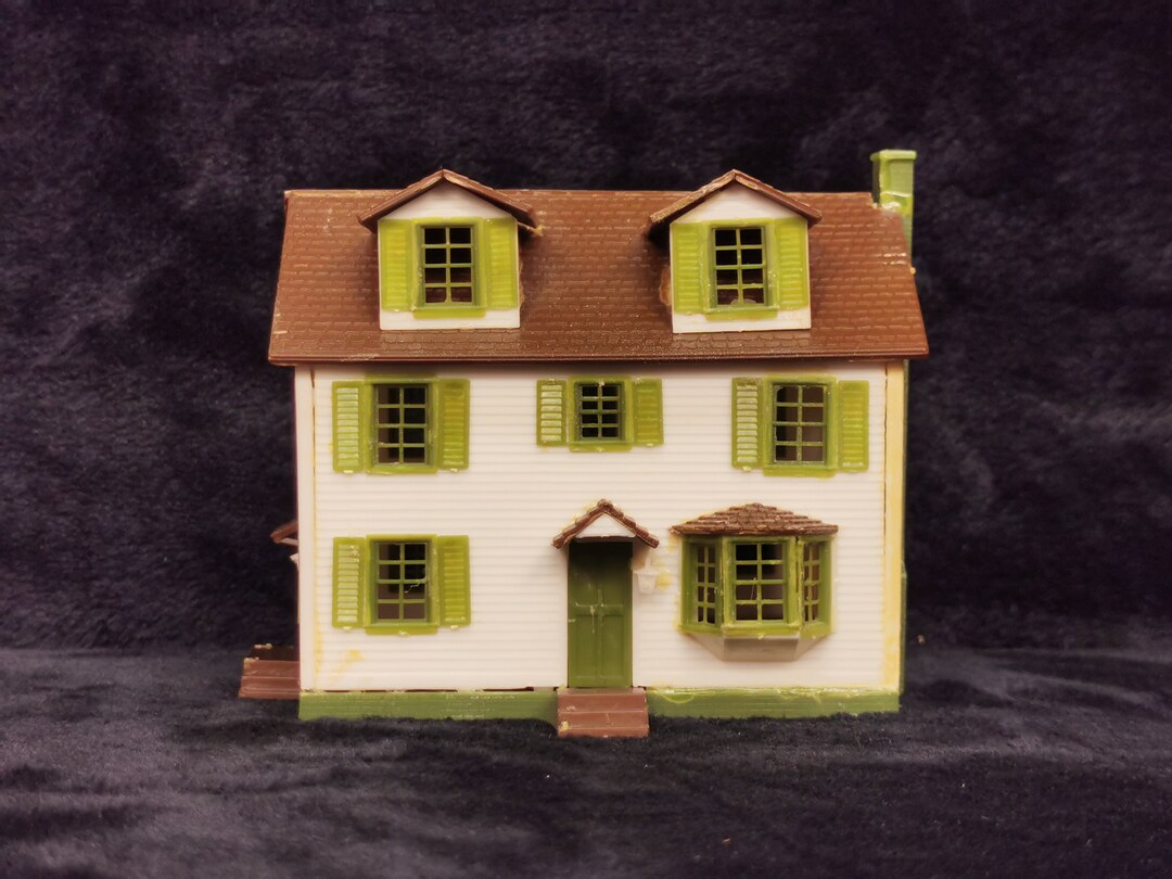 Vintage Life-like HO Scale Three Story Rooming House for Model ...