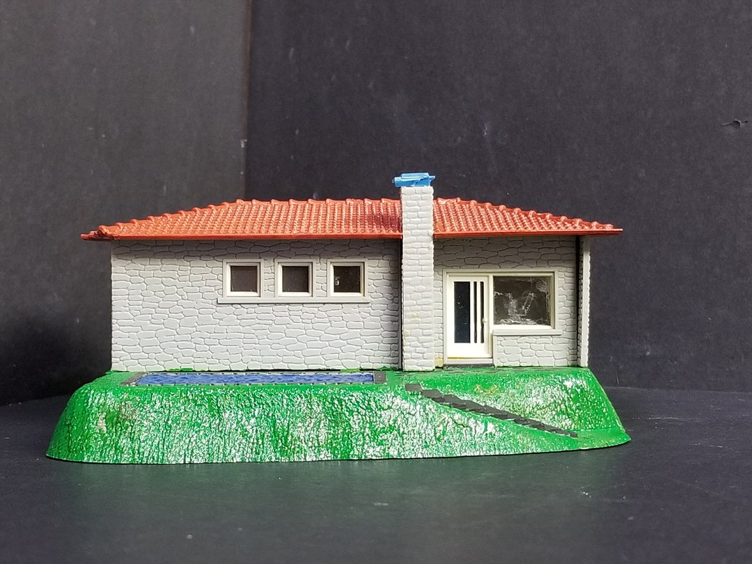 Pola Quick HO Scale Ranch Contemporary House With Pool Built Custom ...