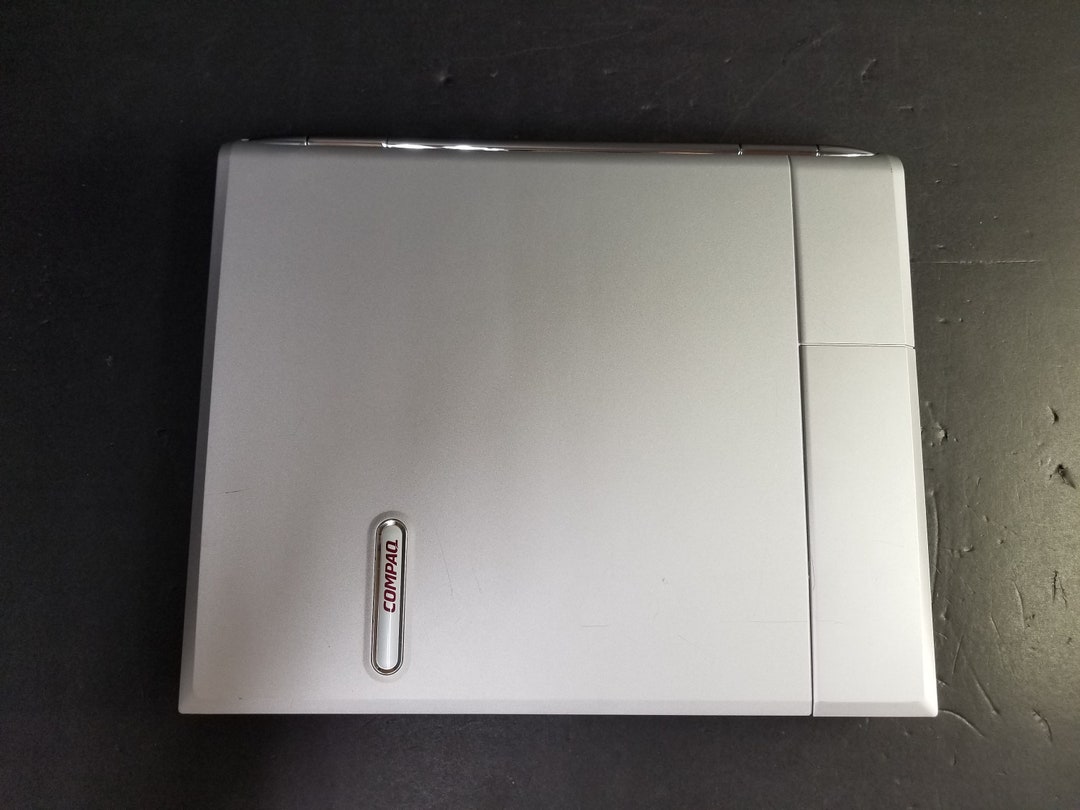 Vintage Compaq Presario 900 Laptop Powers On - Etsy