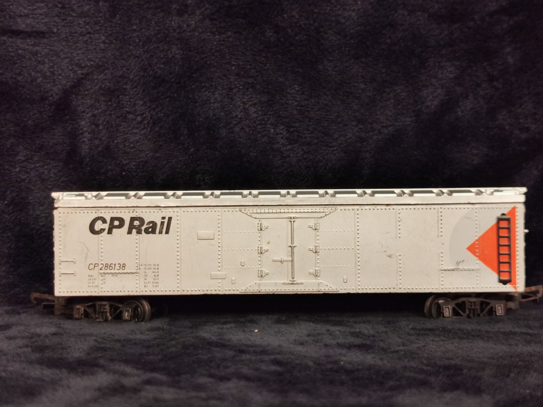 Vintage Tri-ang Hornby HO / OO Scale Canadian Pacific Reefer Car Cp ...