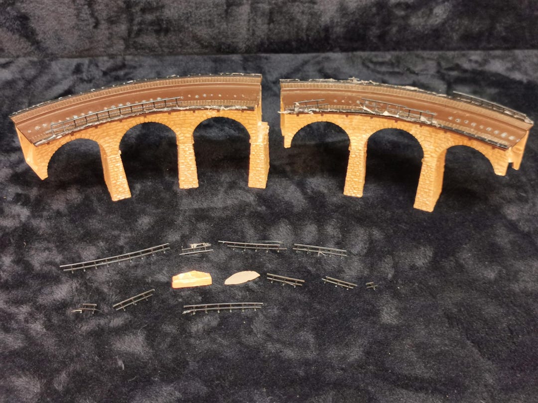 Vintage Faller N Scale Model Railroad Curved Viaduct Building Kit ...