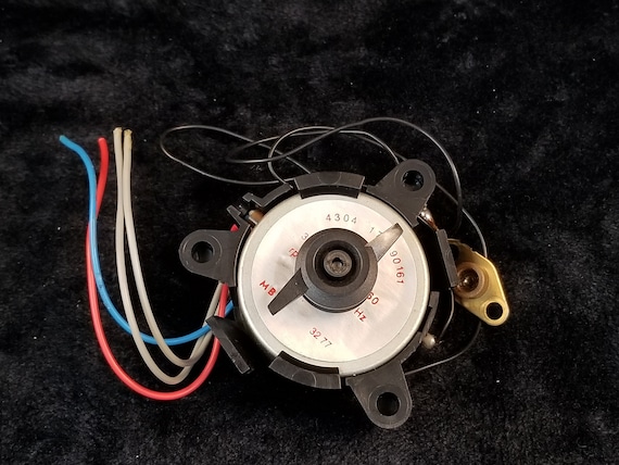 Turntable Motor Replacement