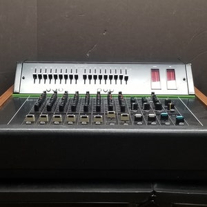 Vintage Toa 8 Channels Mixing Console Model Rx-208 Working - Etsy