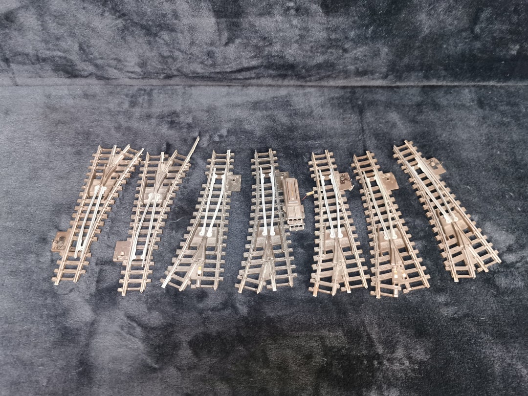Vintage Tri-ang OO Gauge Track Lot: Super 4 Right Hand Point (for Parts ...