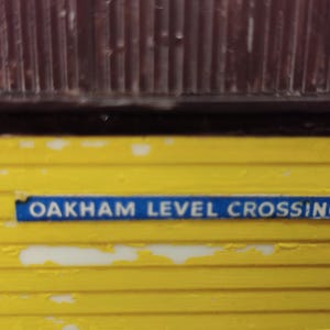 Vintage Airfix HO Scale Oakham Level Crossing Signal Box Build Kit ...