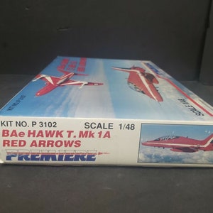 Premiere P 3102 1/48 BAE Hawk T. MK 1A Red Arrows Model Kit New Open ...