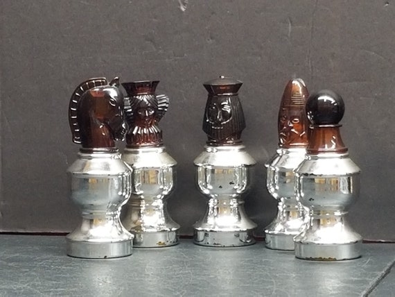 Vintage Avon Set of 5 Chess Pieces Wild Country After… - Gem