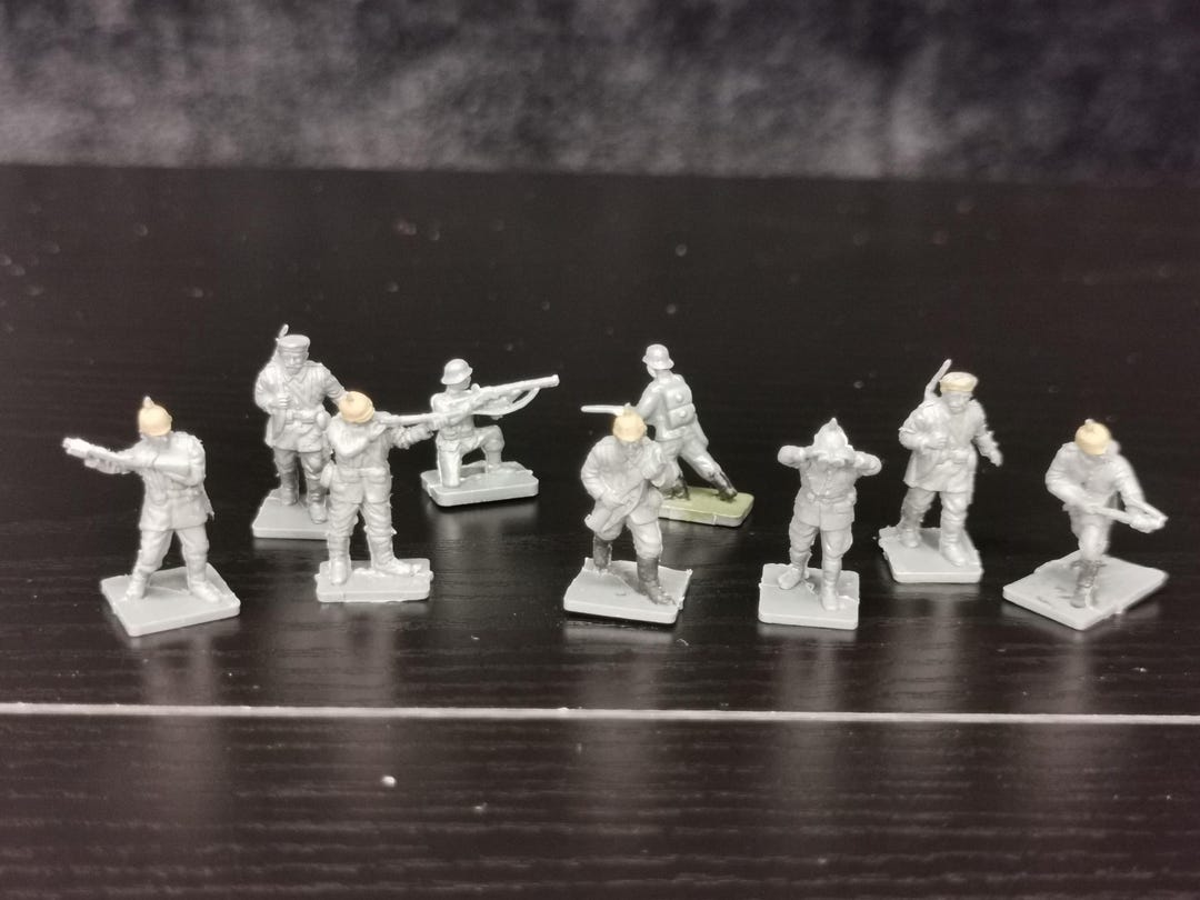 Vintage HO Scale Soldiers WWII Infantry People Figures Blue Semi ...