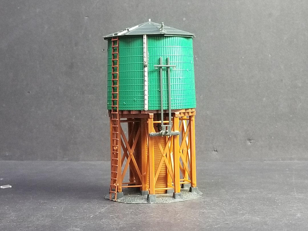 Atlas HO Scale Water Tower Kit Assembled - Etsy Australia