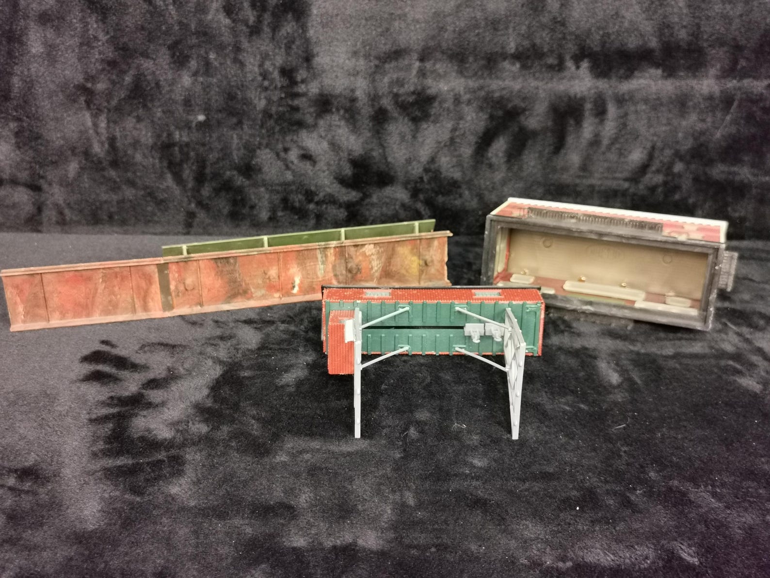 Vintage N Scale Railway Heljan Lot of 3 Industrial Buildings for Trains ...