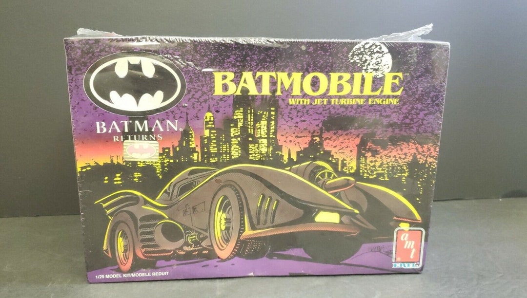 AMT 6650 1/25 Batmobile With Jet Turbine Engine Batman Returns NEW ...