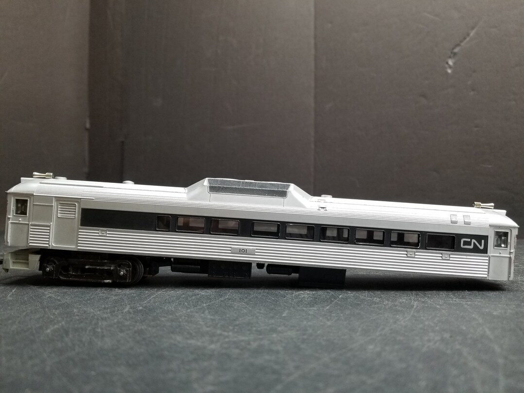 Tri-ang OO/HO CN #101 Diesel Budd Red Silver Black - Not Working (for ...