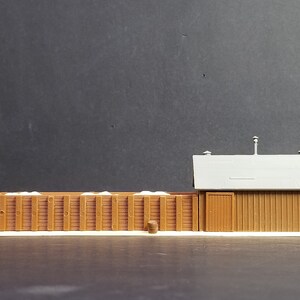 Pola HO Scale Sand Filling Station Kit #702 Built - Etsy