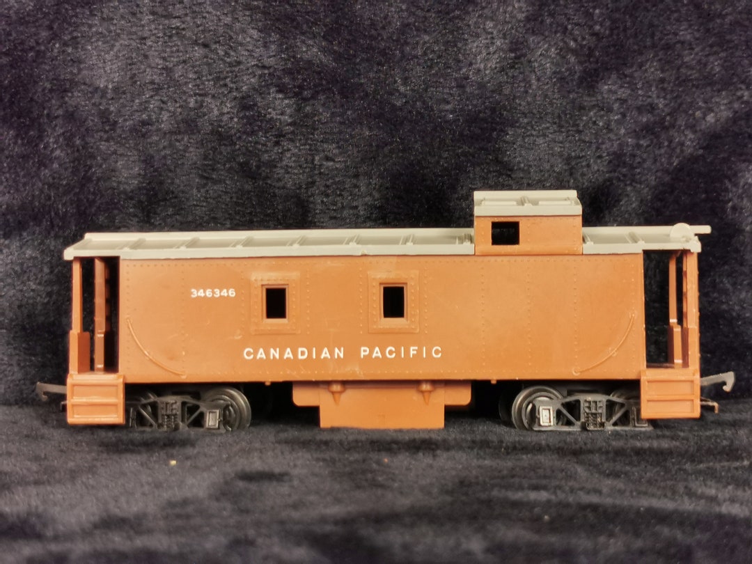 Vintage Tri-ang Hornby Canadian Pacific Caboose Car (HO / OO Scale) - Etsy