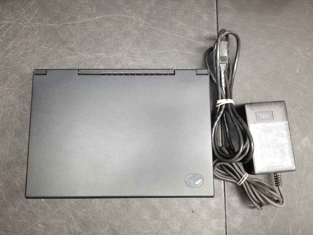 Vintage IBM Thinkpad Type 2620 Laptop With Charger Turns On - Etsy