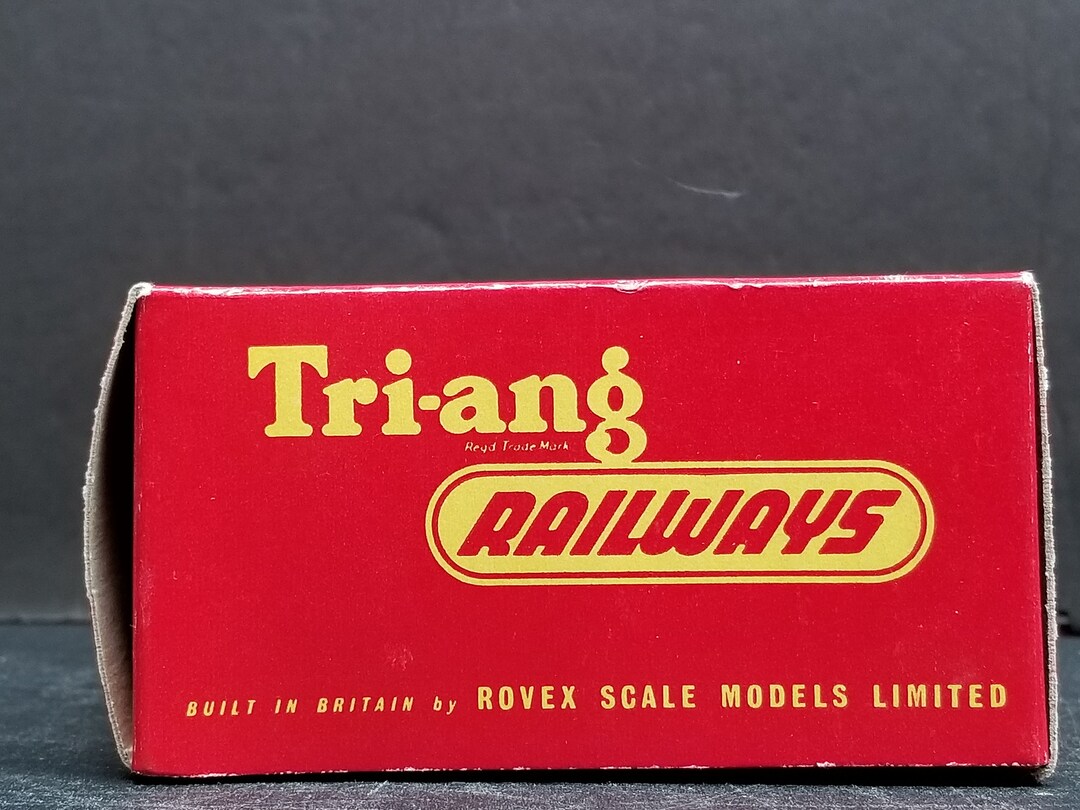 Vintage Tri-ang Oo / Ho Scale R 495 Single Track Level Crossing - Hand ...