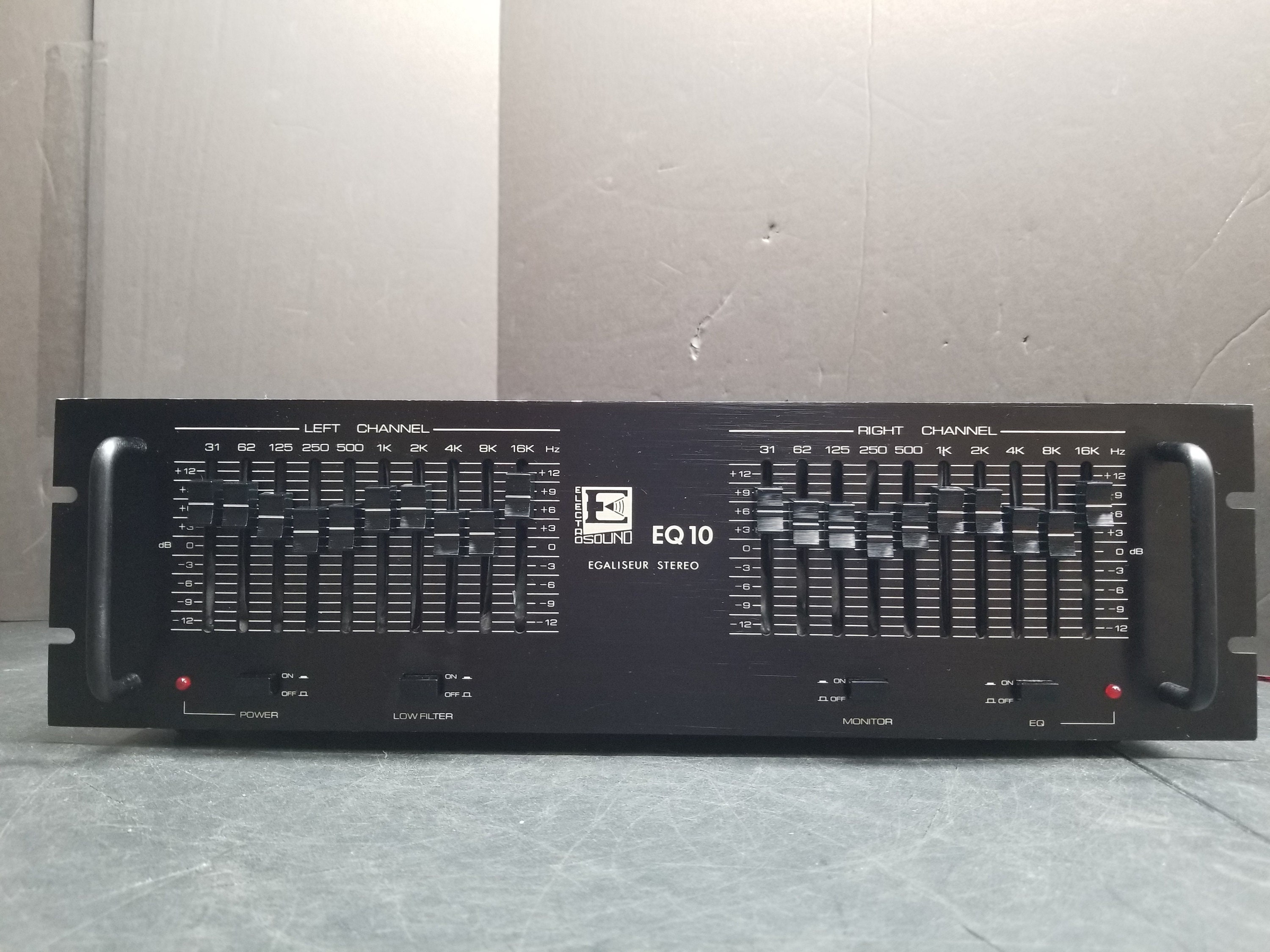 Vintage Graphic Equalizer
