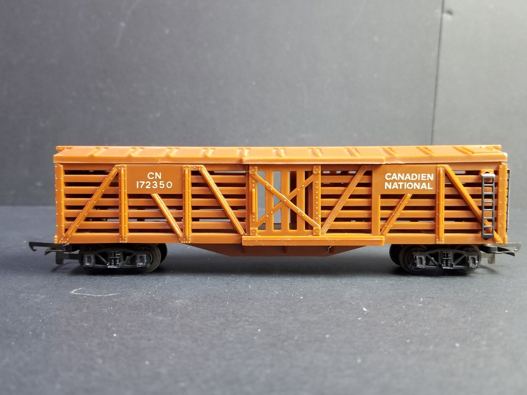 Vintage Tri-ang Oo/ho Canadian National Cn 172350 Cattle Car - Brown R ...
